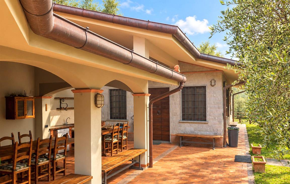110 M² Ferienhaus ∙ 2 Schlafzimmer ∙ 5 Gäste - Camaiore