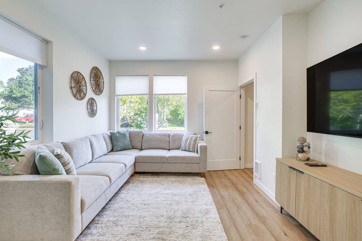 125 M² アパートメント ∙ 寝室: 2 ∙ ゲスト7 人 - リンカーン・シティ, OR