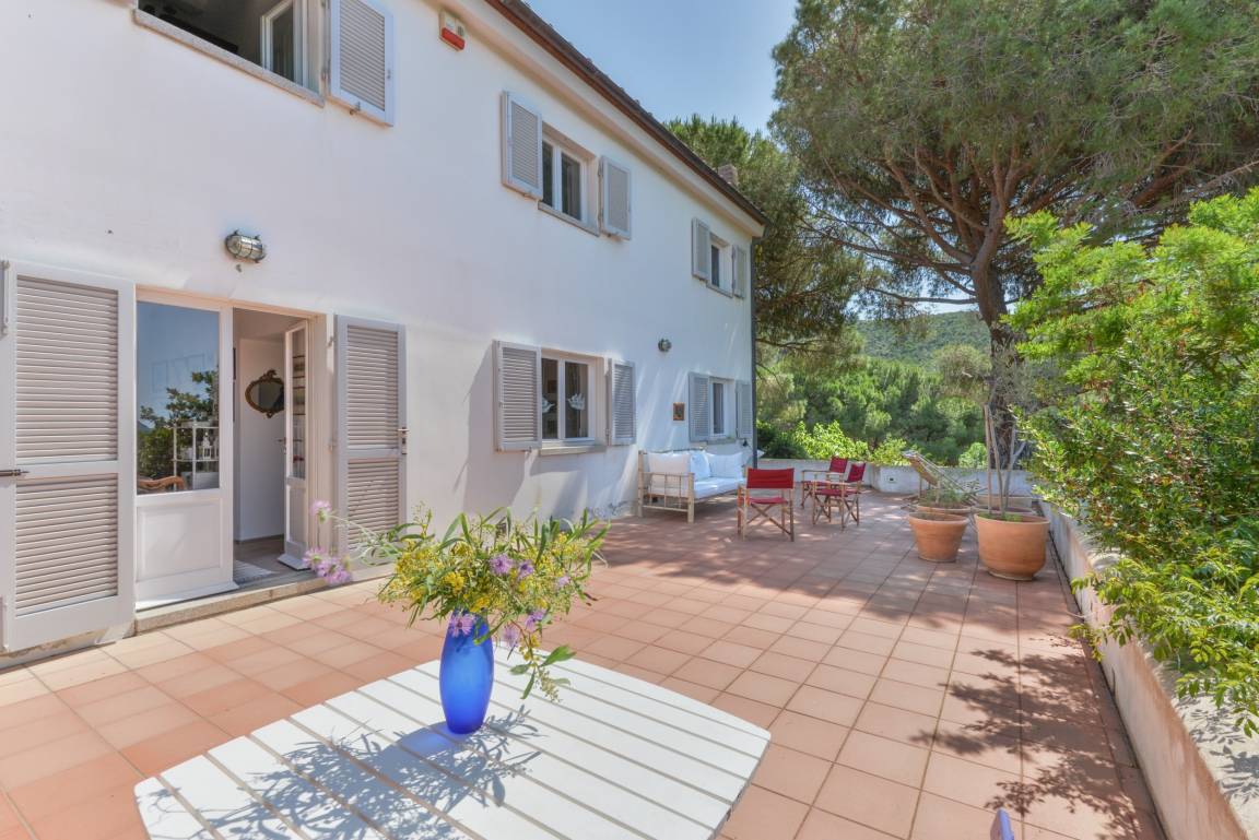 200 M² Villa Vacanza ∙ 4 Camere Da Letto ∙ 8 Ospiti - Marina di Campo