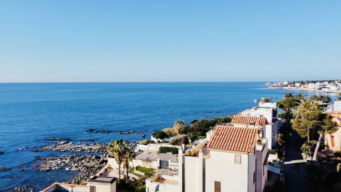110 M² Appartement ∙ 2 Chambres ∙ 4 Personnes - Santa Marinella