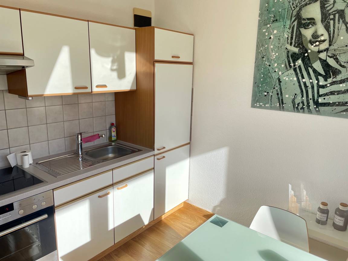 50 M² Ferienwohnung ∙ 1 Schlafzimmer ∙ 2 Gäste - Küssaberg