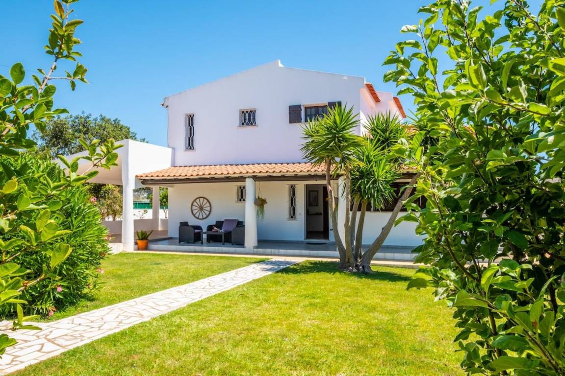 200 M² House ∙ 3 Bedrooms ∙ 7 Guests - Albufeira