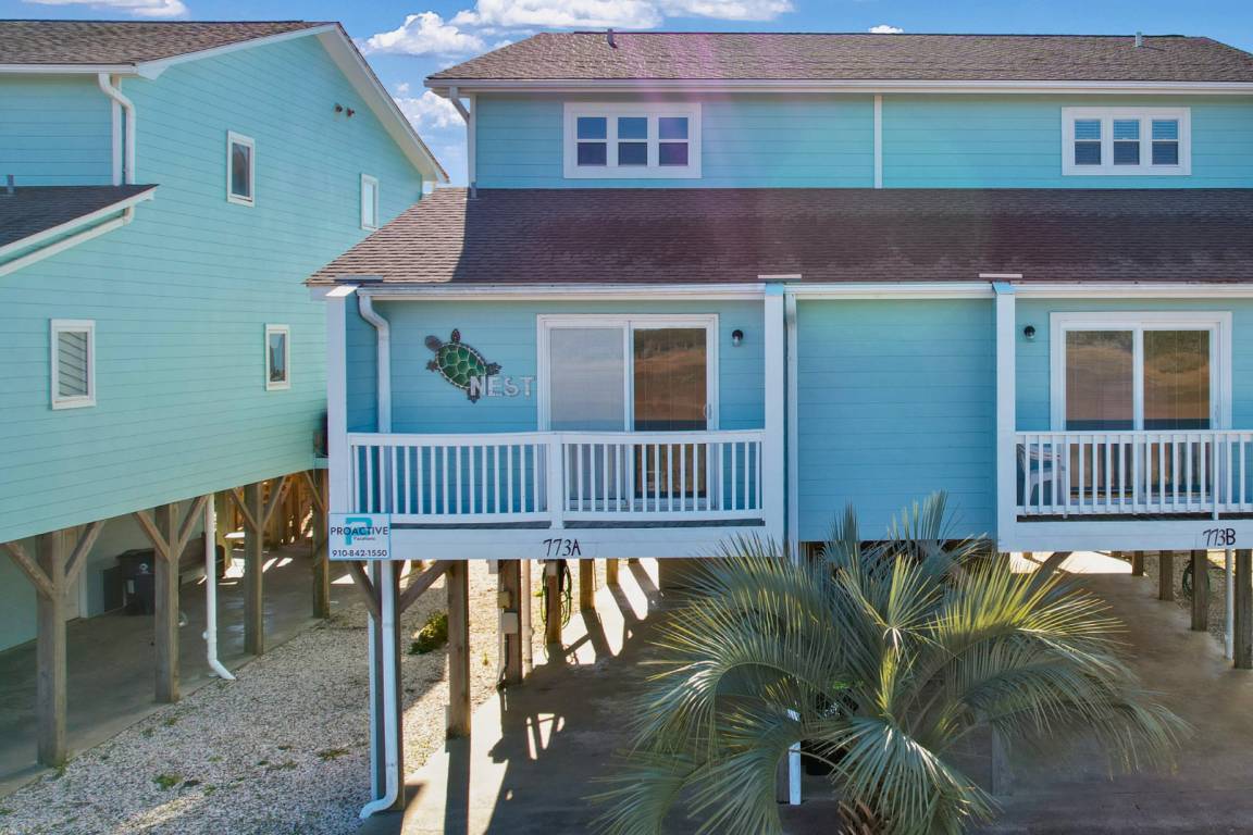 141 M² Condo ∙ 3 Bedrooms ∙ 10 Guests - Holden Beach, NC