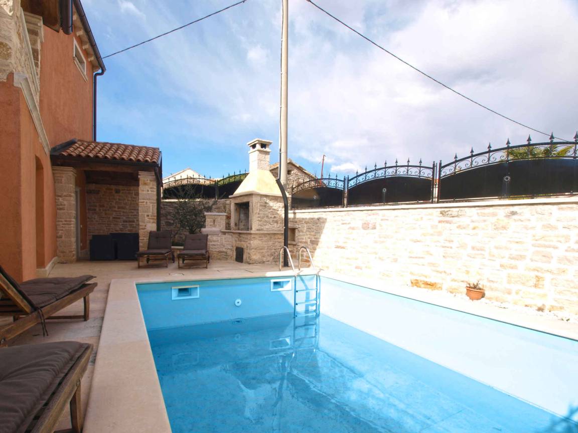 65 M² Casa ∙ 2 Habitaciones ∙ 4 Huéspedes - Istria