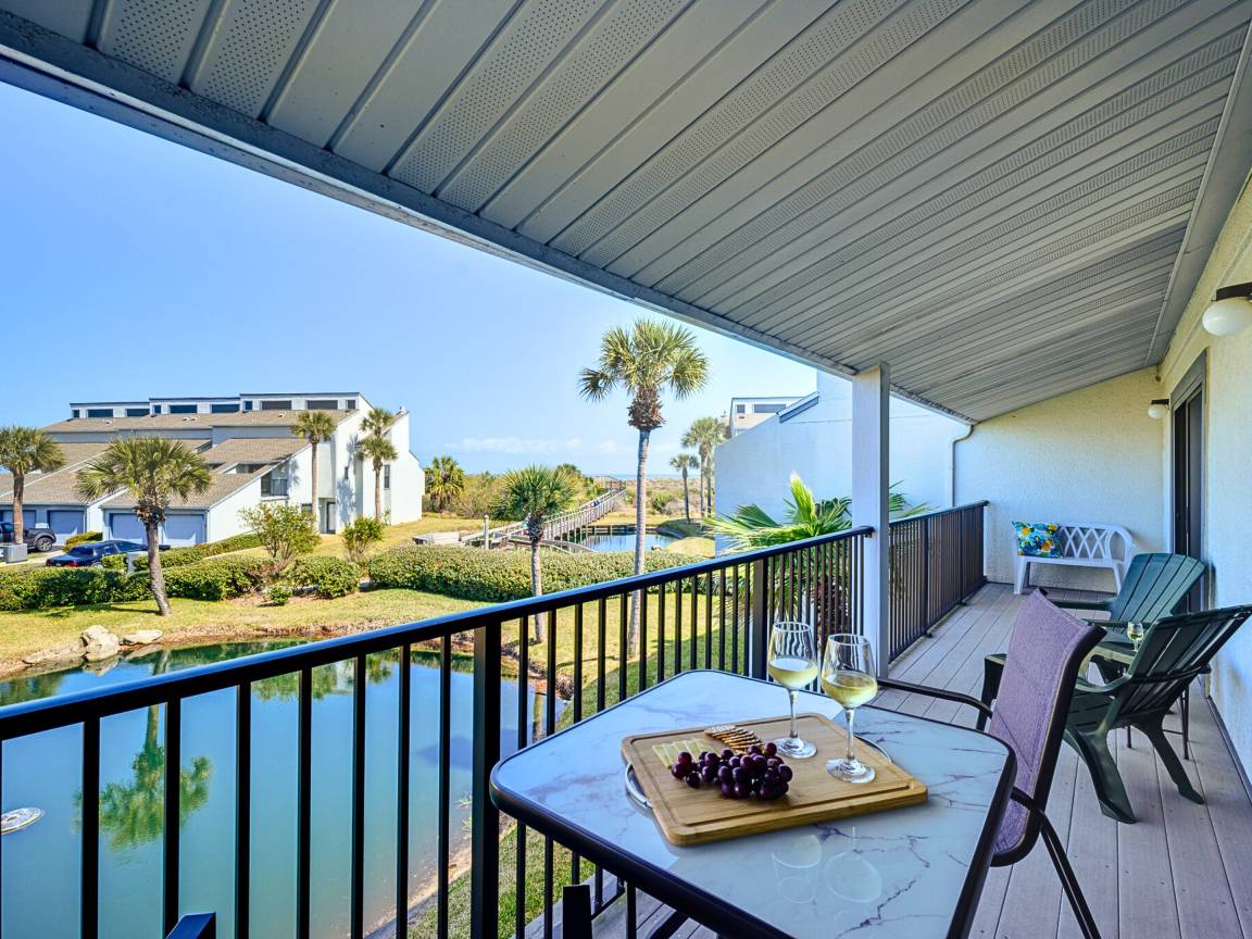 88 M² Condo ∙ 2 Bedrooms ∙ 6 Guests - St. Augustine Beach, FL