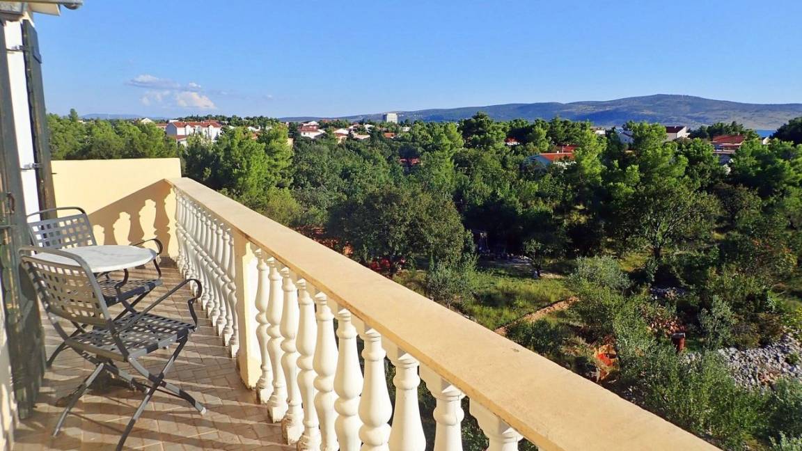 95 M² Apartment ∙ 4 Bedrooms ∙ 8 Guests - Starigrad