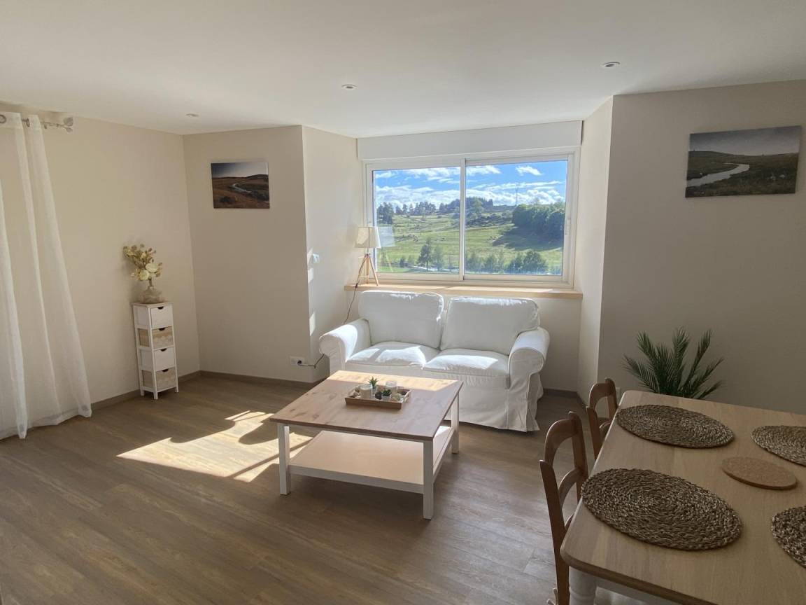 65 M² Gîte ∙ 1 Bedroom ∙ 2 Guests - Lozère