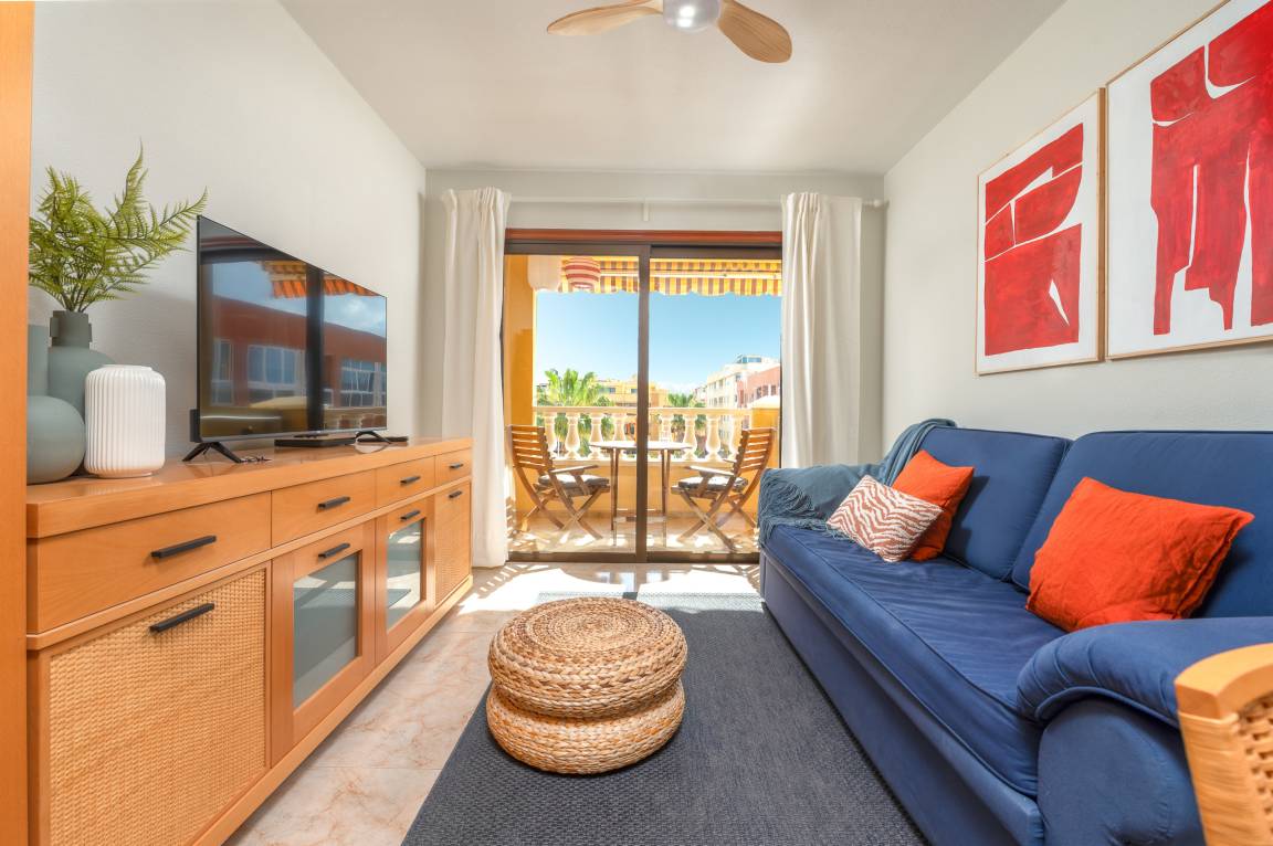 80 M² Apartamento ∙ 2 Habitaciones ∙ 5 Huéspedes - El Médano
