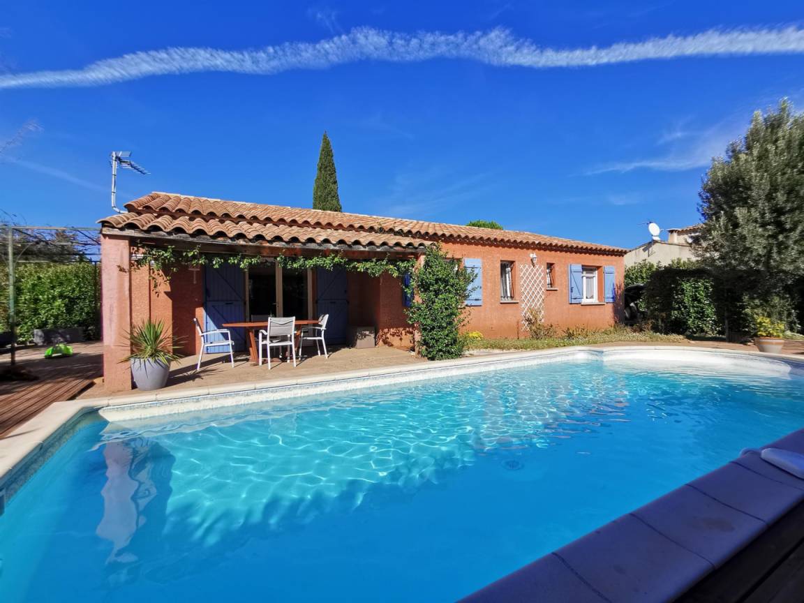 100 M² Gîte ∙ 3 Chambres ∙ 6 Personnes - Montagnac