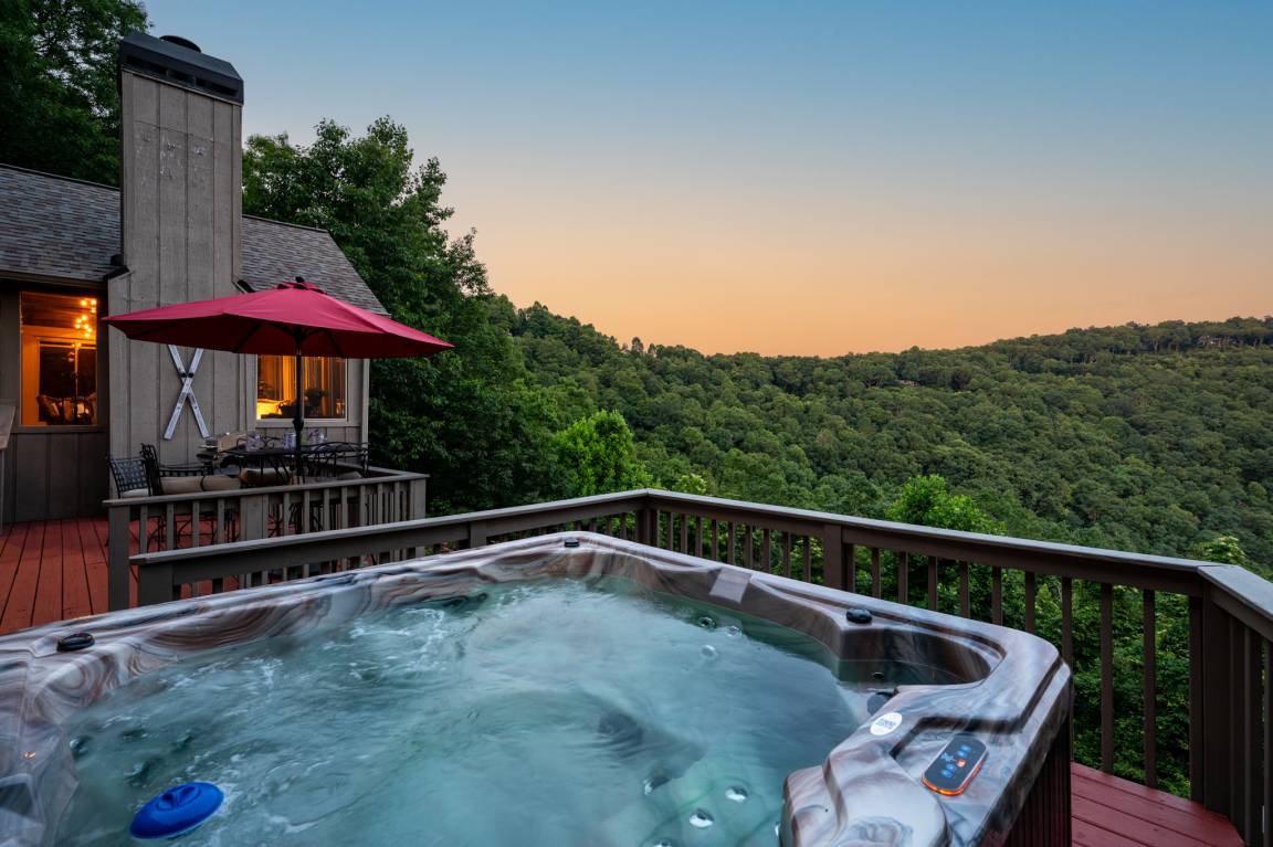 131 M² Cabin ∙ 3 Bedrooms ∙ 6 Guests - Jasper, GA