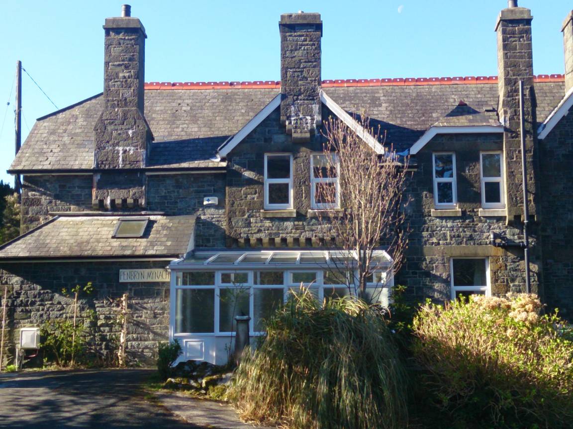 300 M² House ∙ 6 Bedrooms ∙ 12 Guests - Barmouth