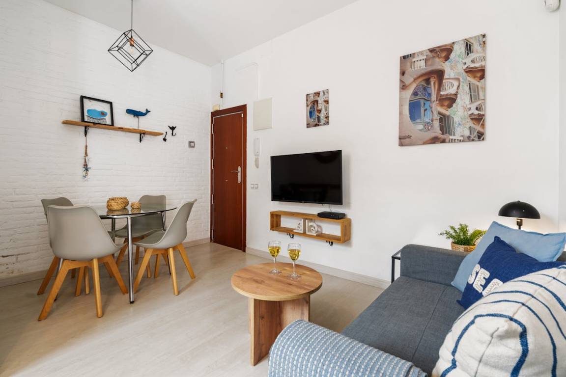 45 M² Apartment ∙ 2 Bedrooms ∙ 3 Guests - Barcelona