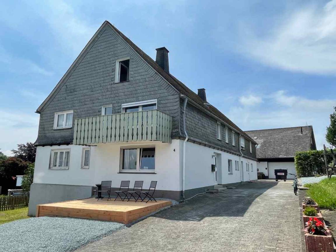 200 M² Huis ∙ 4 Slaapkamers ∙ 12 Gasten - Willingen