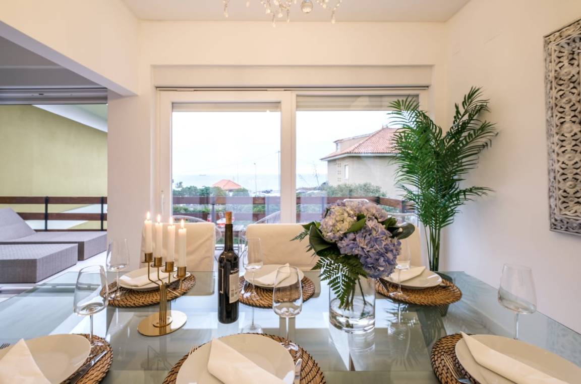 210 M² Apartment ∙ 4 Bedrooms ∙ 8 Guests - Estoril