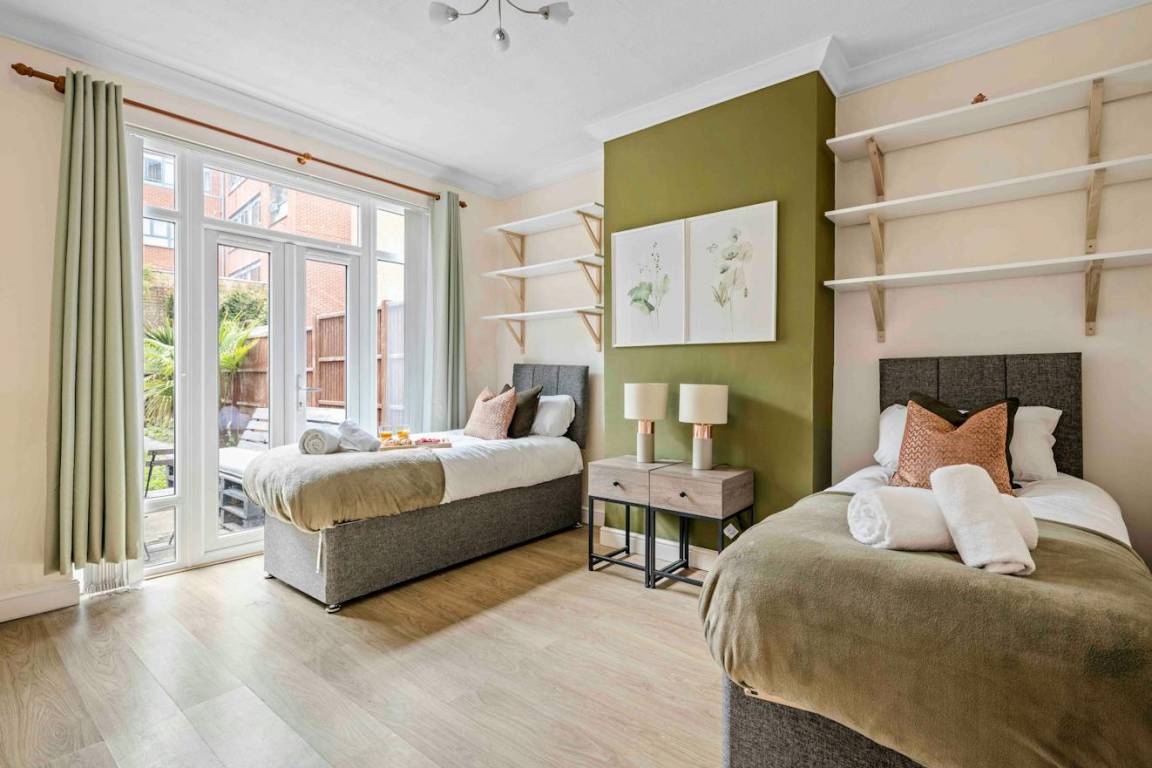 116 M² Apartment ∙ 5 Bedrooms ∙ 10 Guests