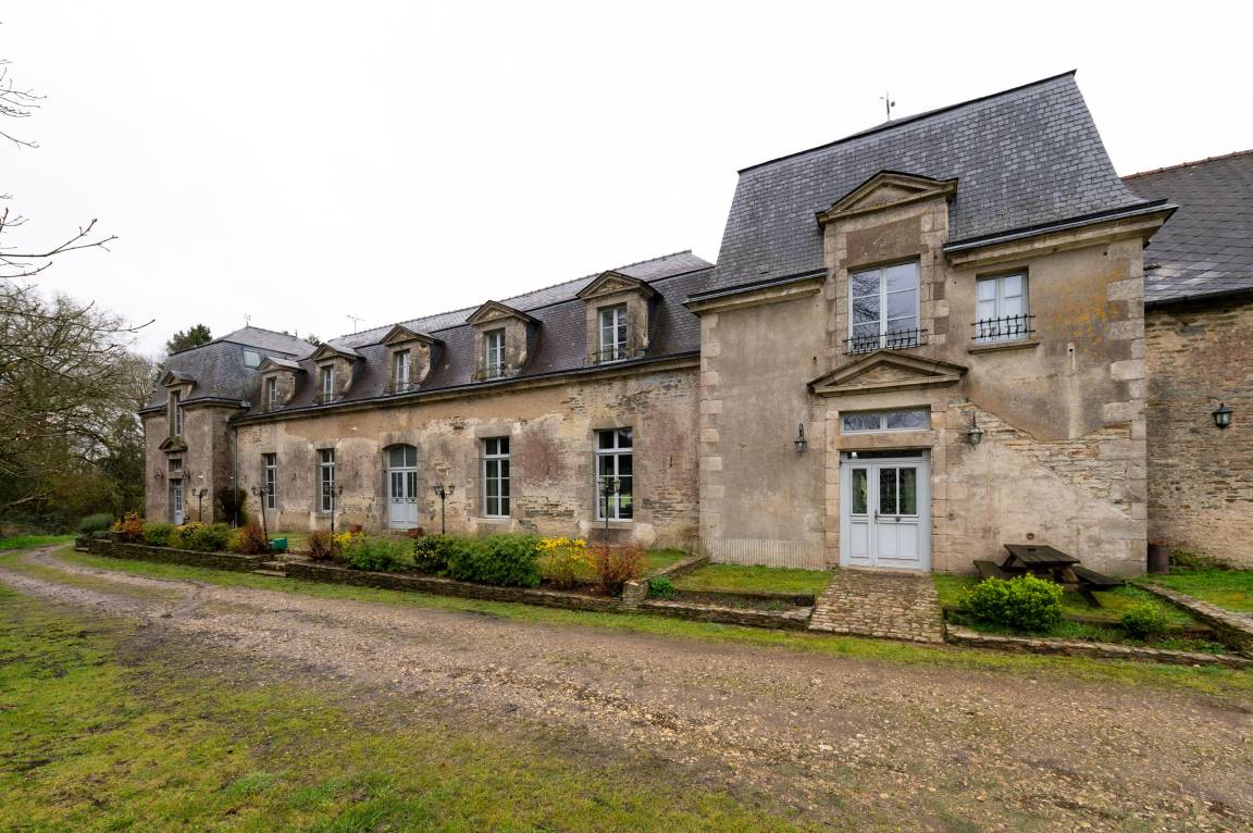 140 M² Maison De Vacances ∙ 2 Chambres ∙ 12 Personnes - Brocéliande