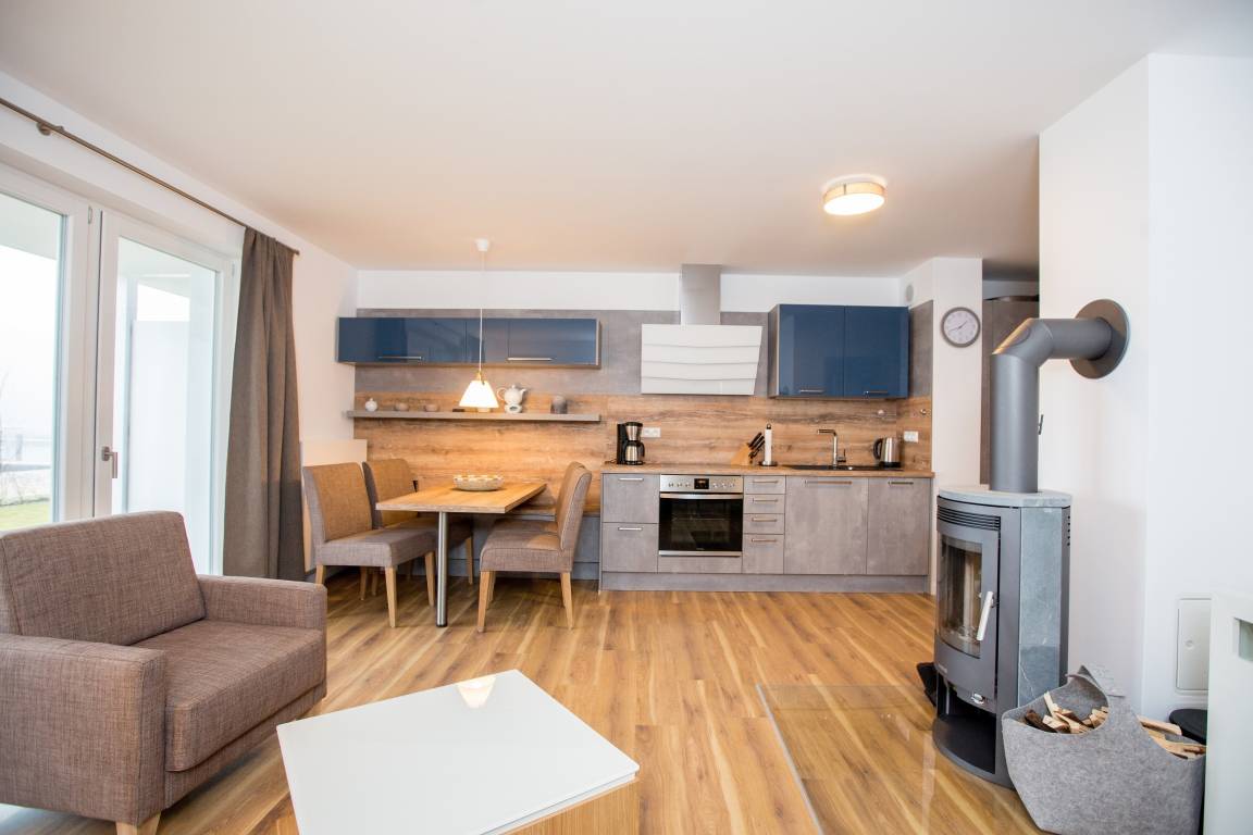 56 M² Ferienwohnung ∙ 1 Schlafzimmer ∙ 4 Gäste - Plau am See