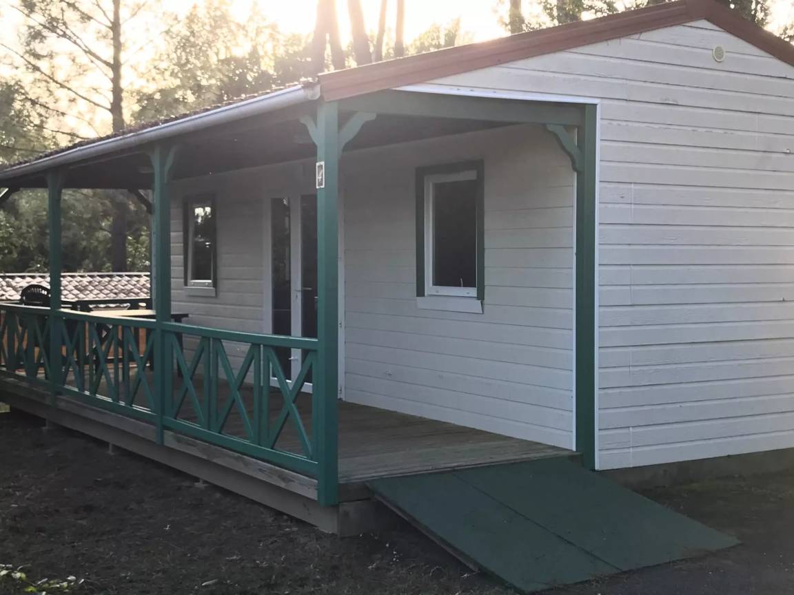 40 M² Chalet ∙ 2 Bedrooms ∙ 4 Guests - Saint-Amand-de-Coly