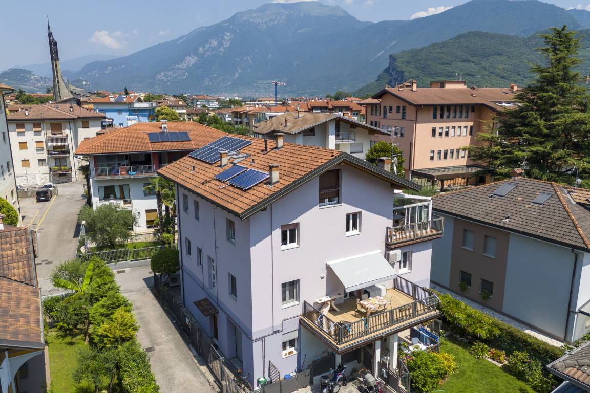 161 M² Appartement ∙ 2 Chambres ∙ 4 Personnes - Riva del Garda
