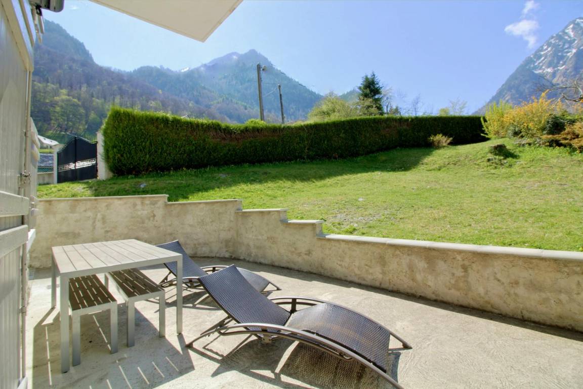 230 M² Chalet ∙ 7 Bedrooms ∙ 14 Guests - Cauterets