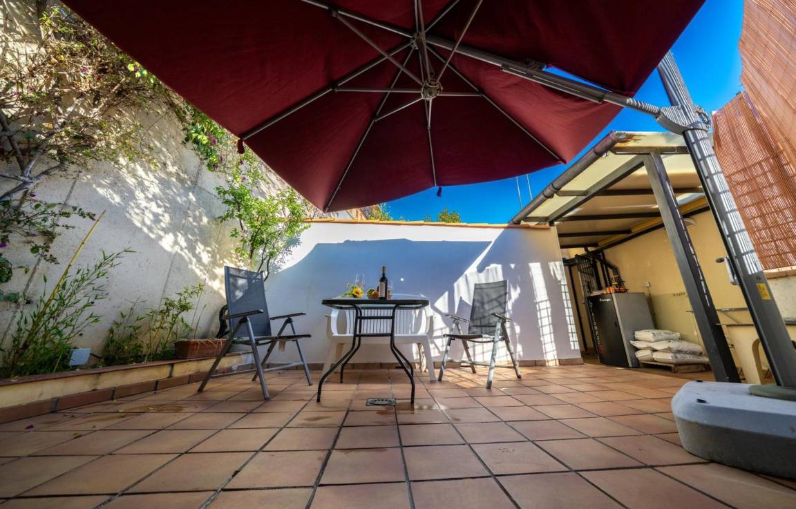 100 M² Apartamento ∙ 2 Habitaciones ∙ 7 Huéspedes - Alhambra