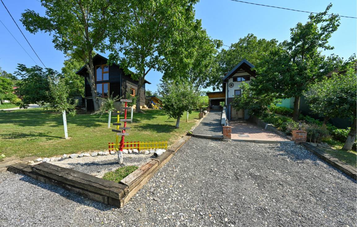 90 M² House ∙ 1 Bedroom ∙ 5 Guests - Ljutomer