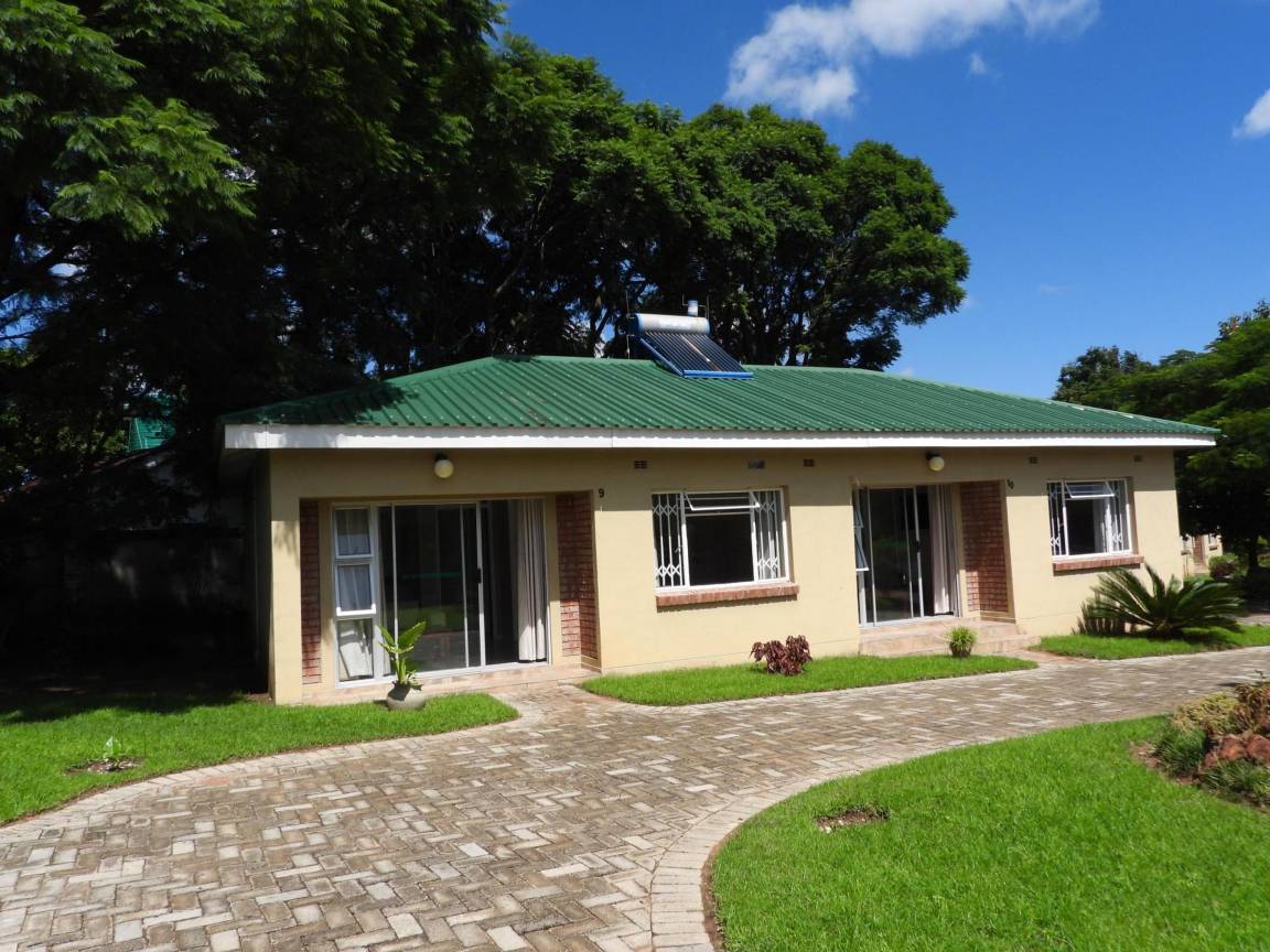 Apartment ∙ 2 Bedrooms ∙ 4 Guests - Harare