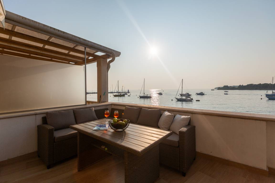 30 M² Appartamento Vacanza ∙ 1 Camera Da Letto ∙ 4 Ospiti - Cittanova