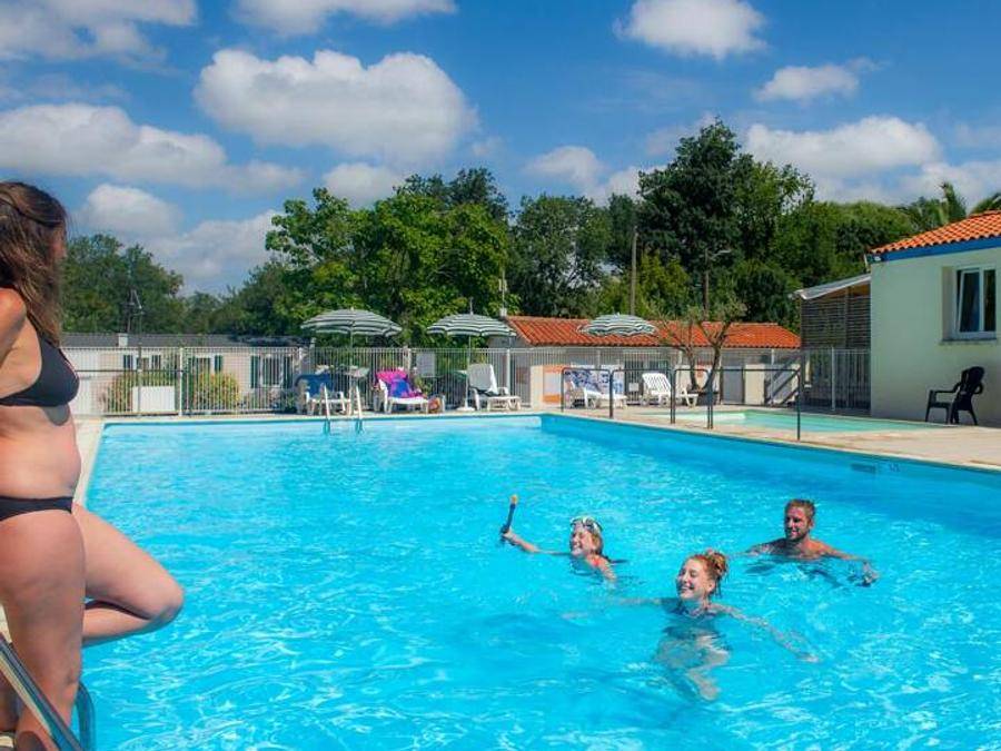 31 M² Mobil-home ∙ 2 Chambres ∙ 6 Personnes - Royan