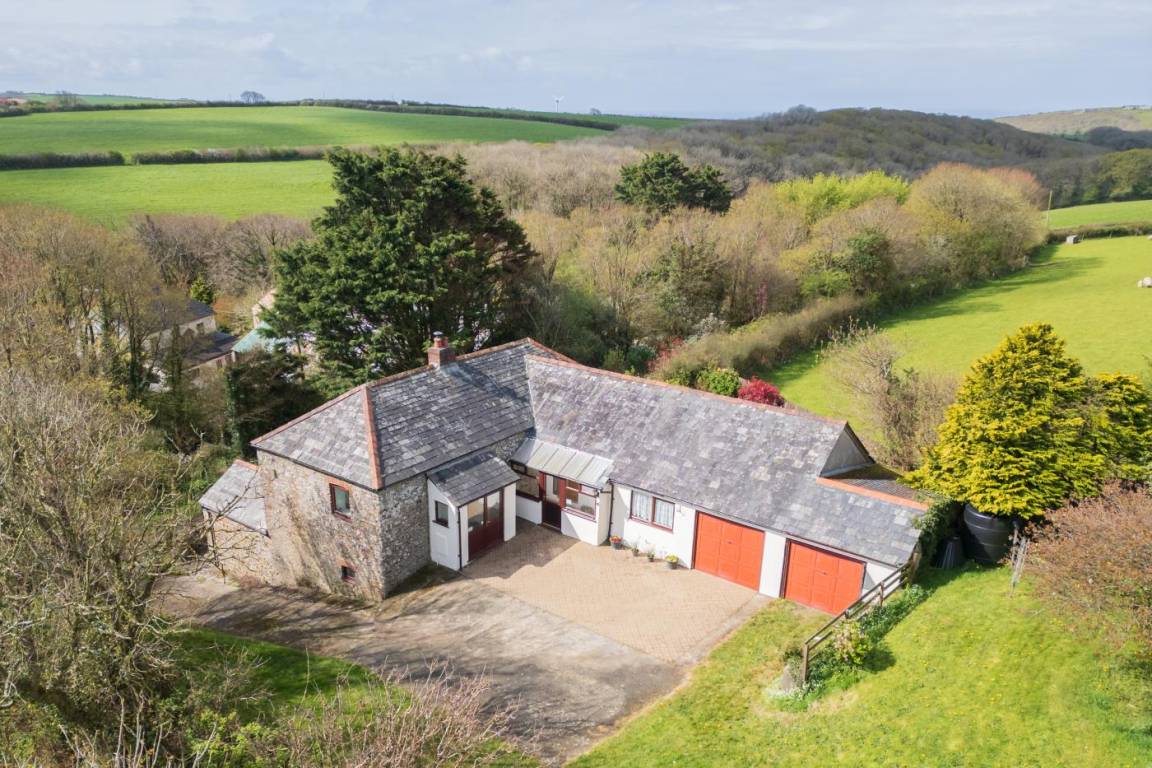 Cottage ∙ 3 Bedrooms ∙ 6 Guests - Bude