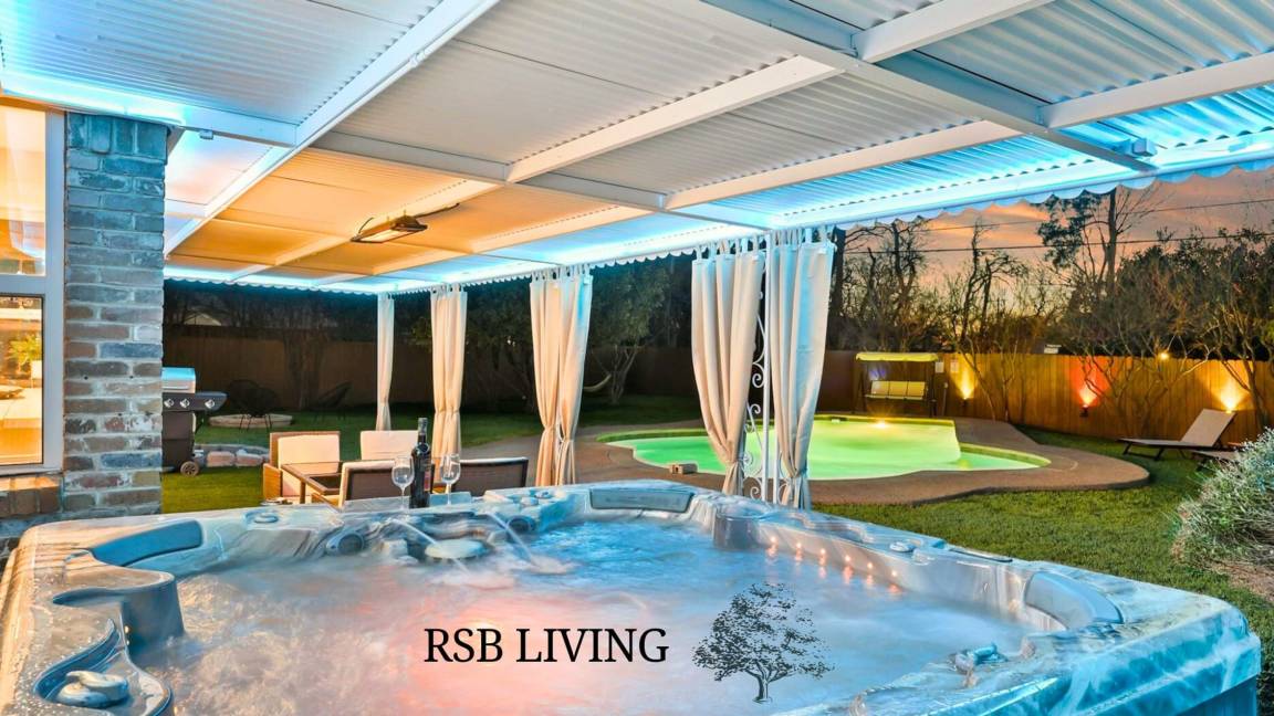 198 M² Villa ∙ 5 Habitaciones ∙ 12 Huéspedes - Carrollton, TX