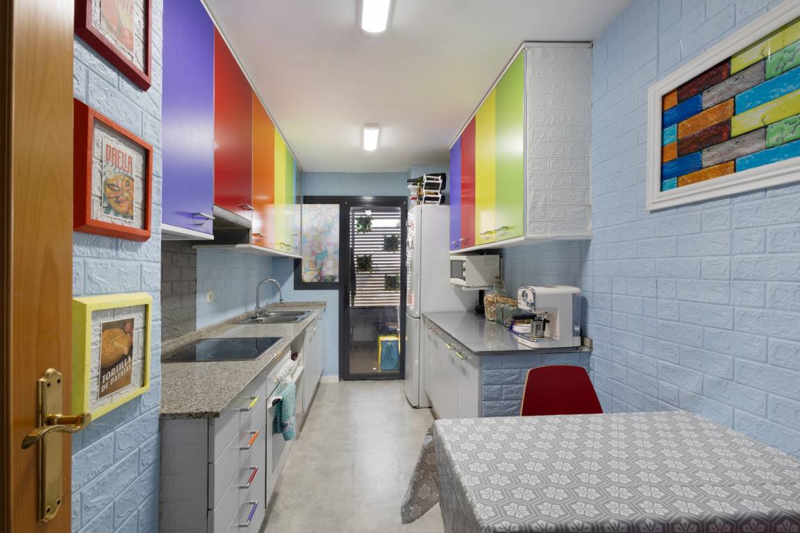 90 M² Apartamento ∙ 1 Habitación ∙ 2 Huéspedes - Sabadell