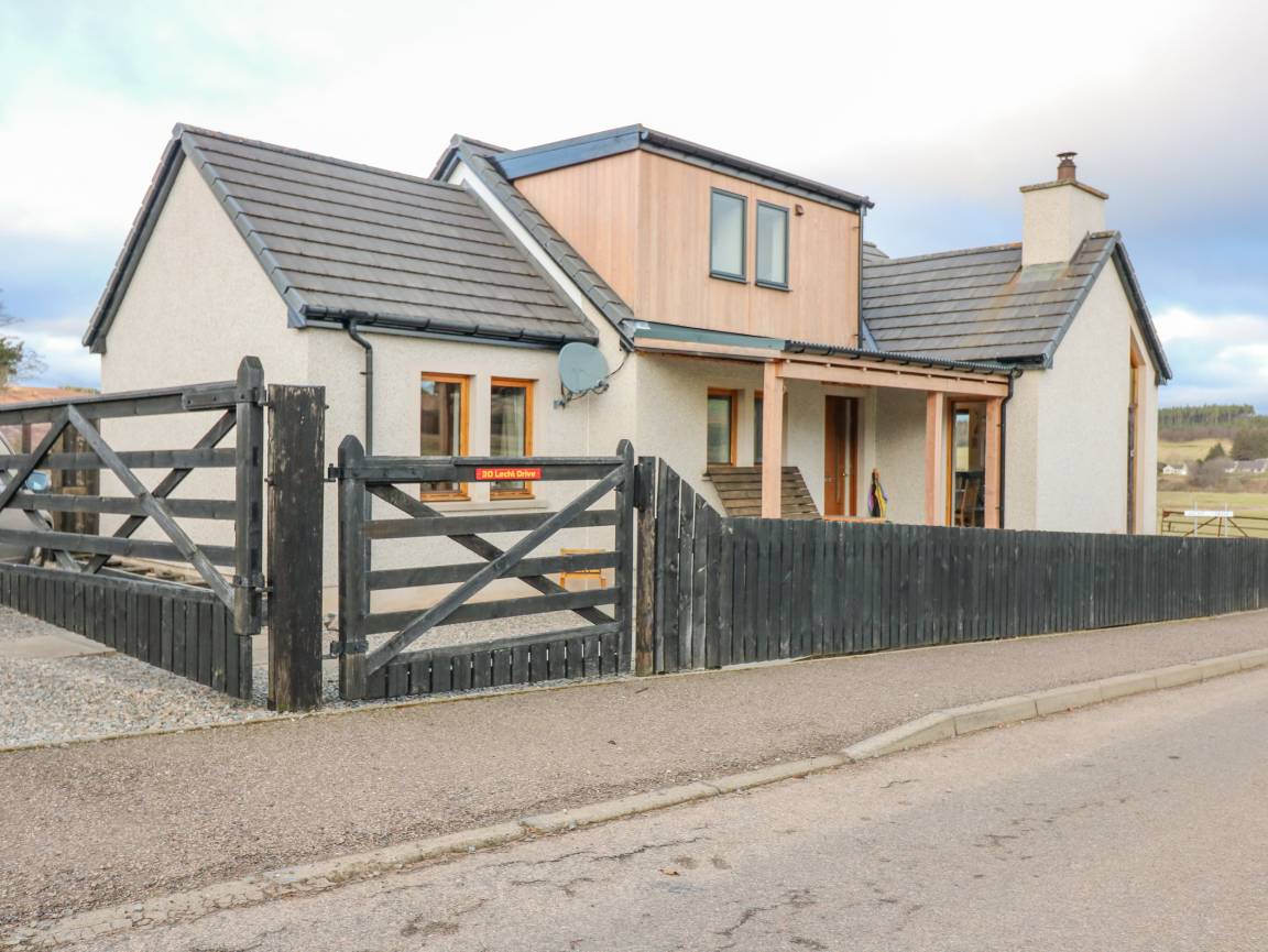 Cottage ∙ 3 Bedrooms ∙ 6 Guests - Moray