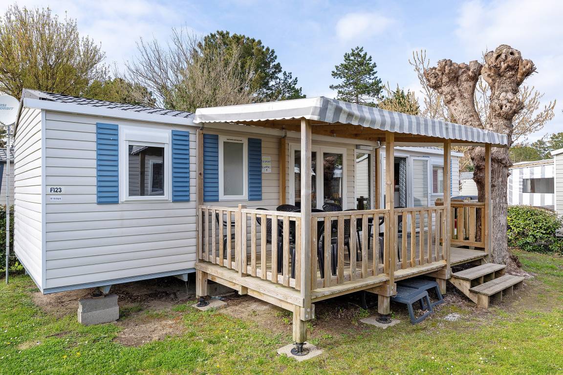 43 M² Camping ∙ 3 Bedrooms ∙ 6 Guests - Vendée
