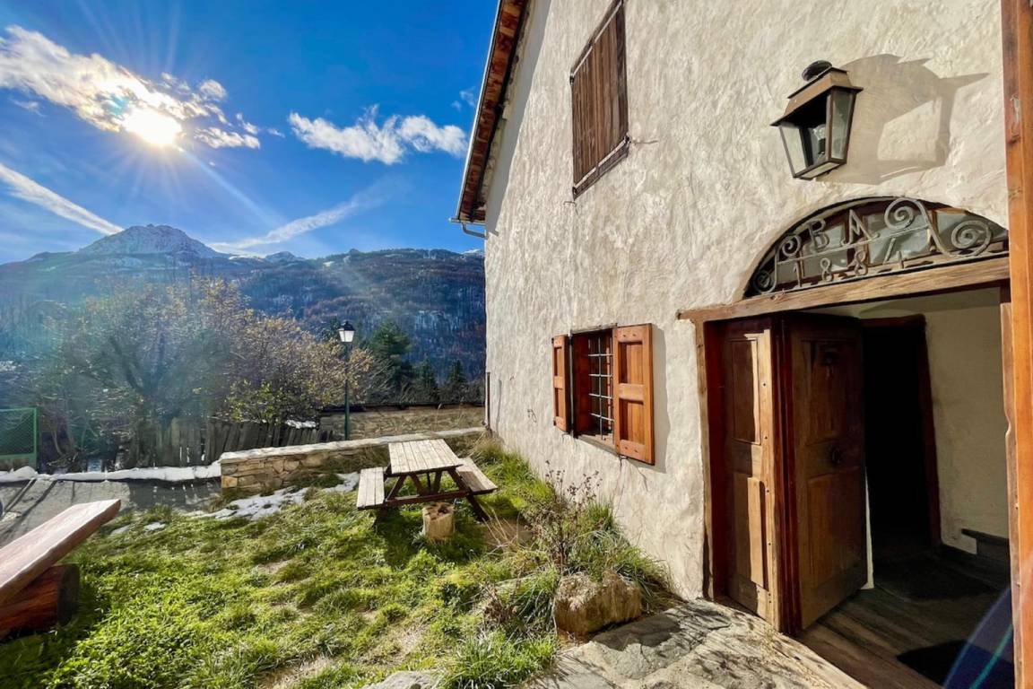 130 M² Appartement ∙ 3 Chambres ∙ 8 Personnes - La Salle-les-Alpes