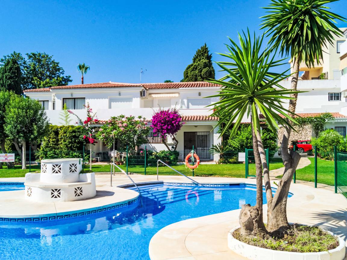 41 M² Apartamento ∙ 1 Habitación ∙ 4 Huéspedes - Torremolinos