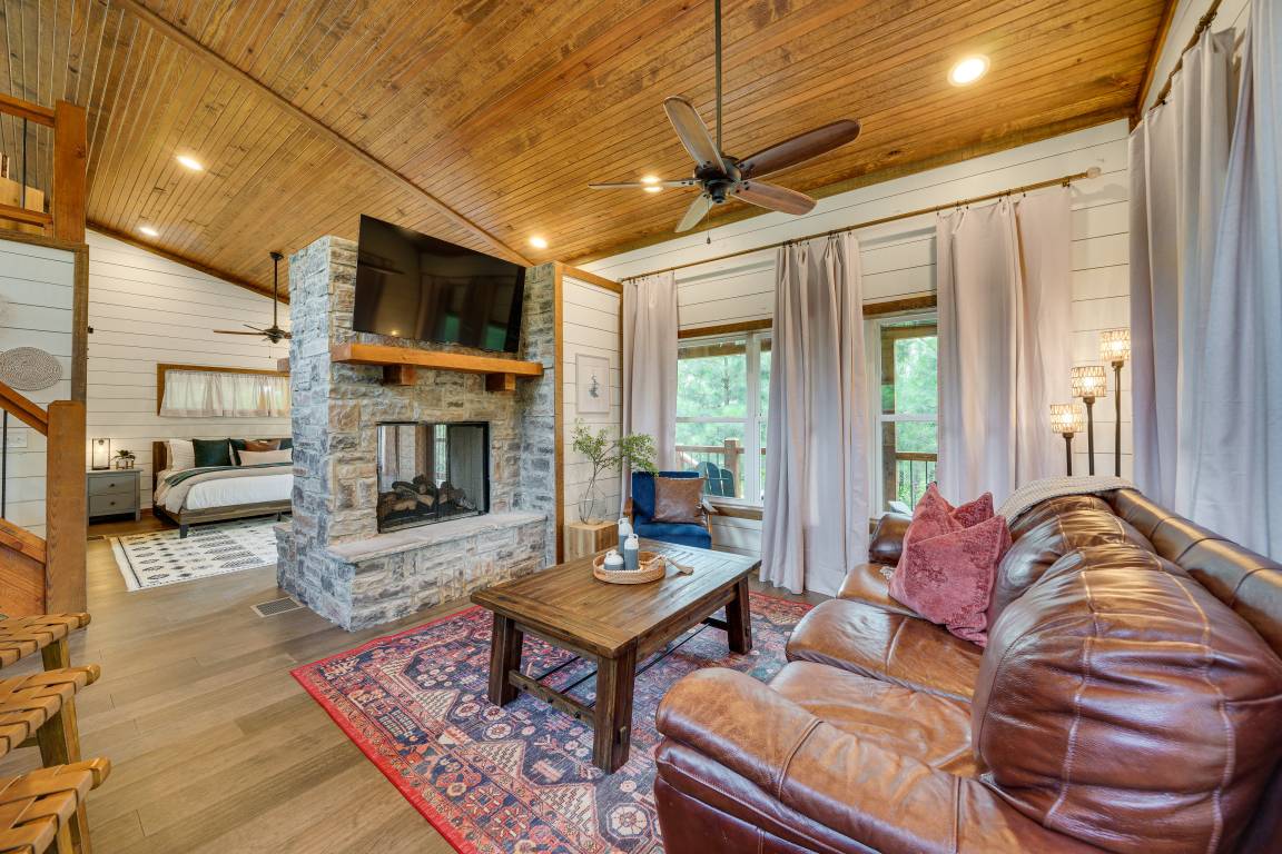 78 M² House ∙ 6 Guests - Broken Bow, OK