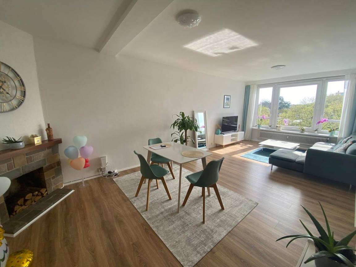 100 M² Apartamento ∙ 2 Habitaciones ∙ 2 Huéspedes - Woluwe-Saint-Pierre