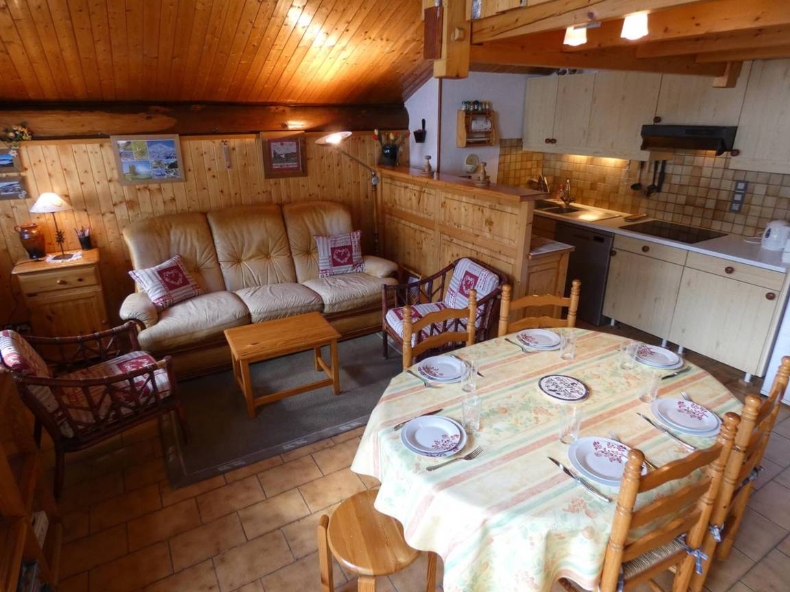 49 M² Appartement ∙ 2 Chambres ∙ 6 Personnes - Arêches