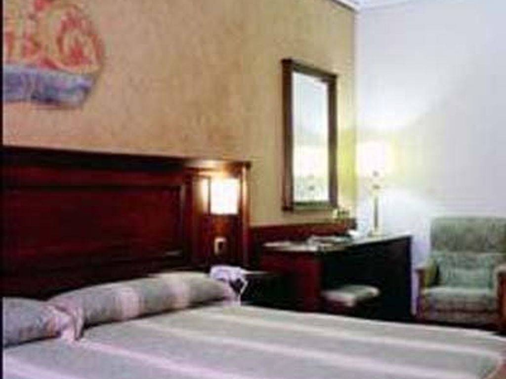 Hotel Ilunion Las Lomas - Mérida, Espagne