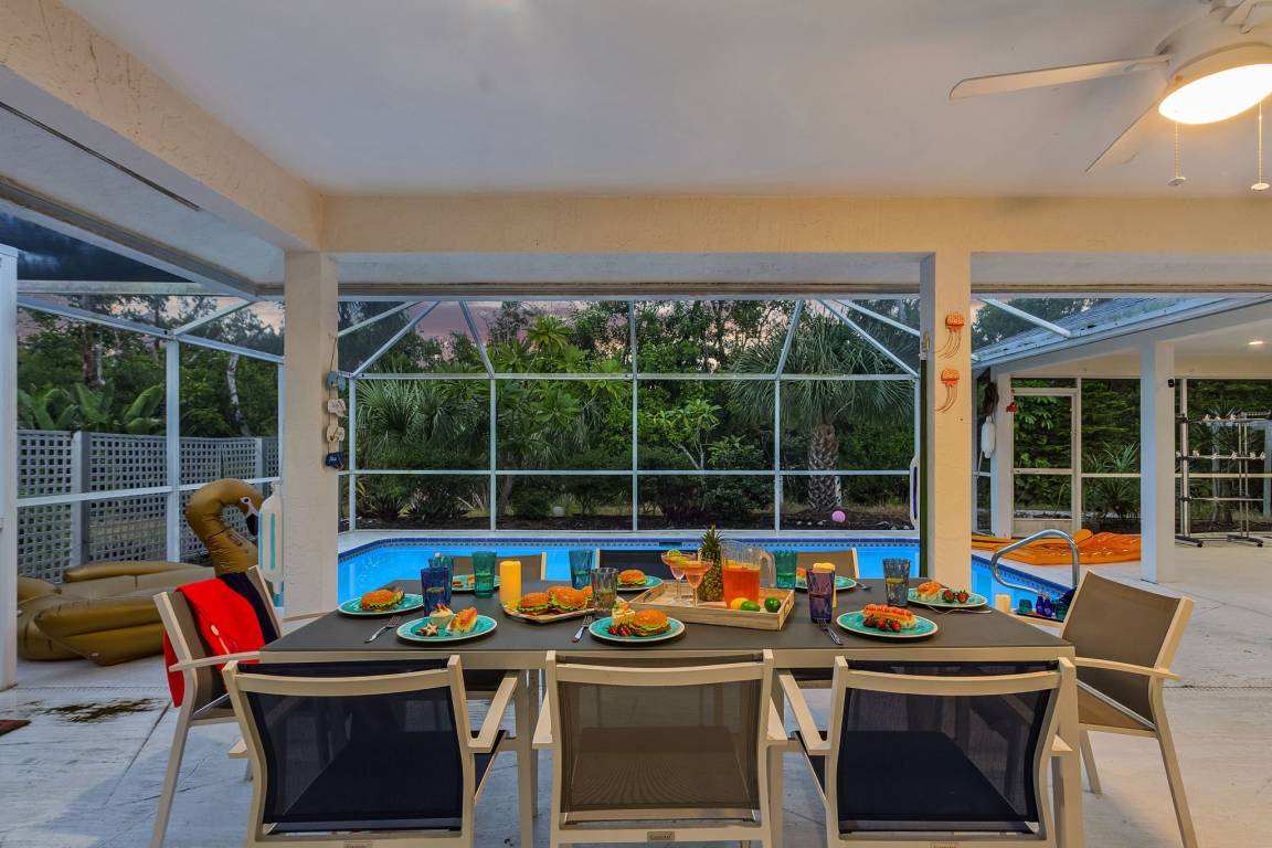 156 M² House ∙ 3 Bedrooms ∙ 6 Guests - Sanibel, FL