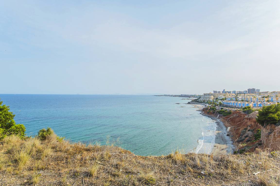 80 M² Apartment ∙ 3 Bedrooms ∙ 6 Guests - Cabo Roig