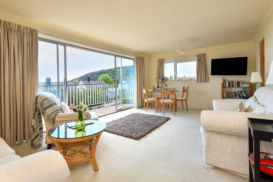 Cottage ∙ 3 Bedrooms ∙ 6 Guests - Abersoch