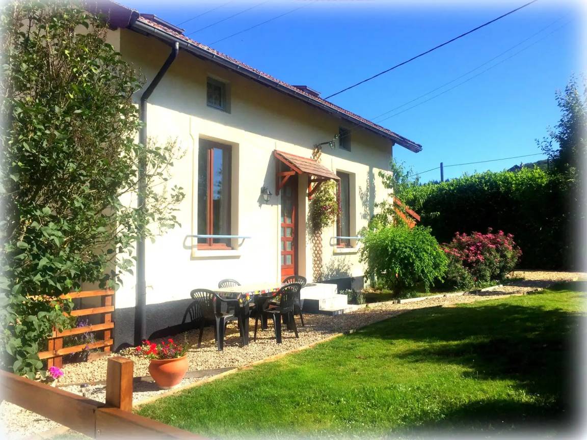 70 M² Maison De Vacances ∙ 2 Chambres ∙ 4 Personnes - Peyrat-le-Château
