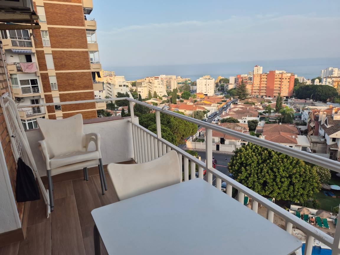 68 M² Apartamento ∙ 2 Habitaciones ∙ 4 Huéspedes - Benalmádena