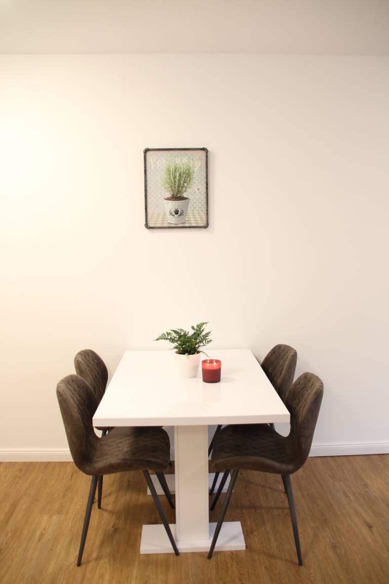 55 M² Apartment ∙ 1 Bedroom ∙ 2 Guests - Düsseldorf