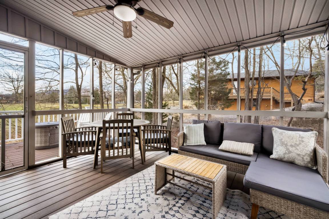 148 M² Cabin ∙ 3 Bedrooms ∙ 5 Guests - West Virginia