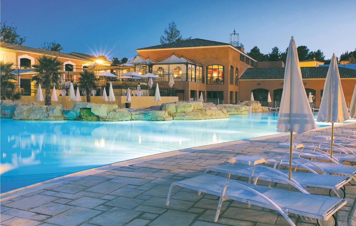 74 M² Ferienhaus ∙ 3 Schlafzimmer ∙ 8 Gäste - Fayence