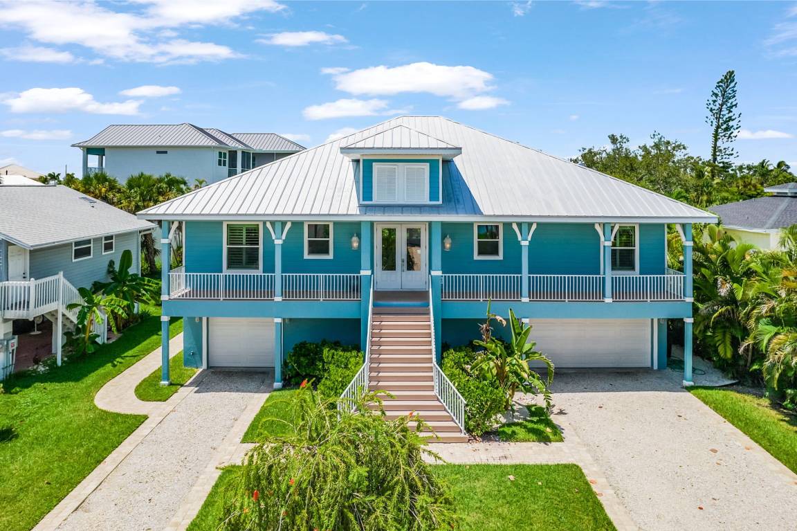232 M² House ∙ 4 Bedrooms ∙ 10 Guests - Fort Myers Beach, FL