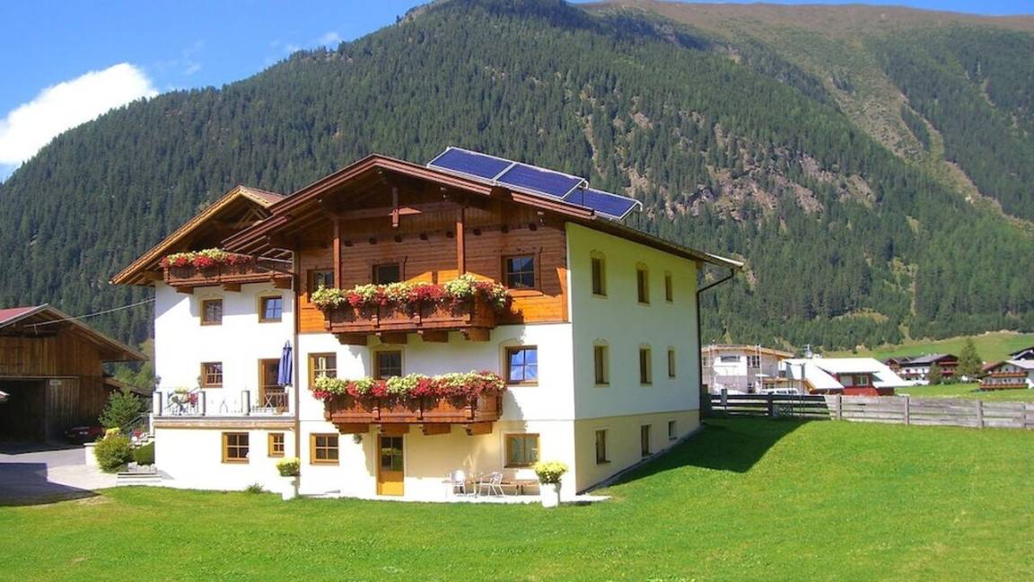 80 M² Ferienhaus ∙ 2 Schlafzimmer ∙ 8 Gäste - Kühtai